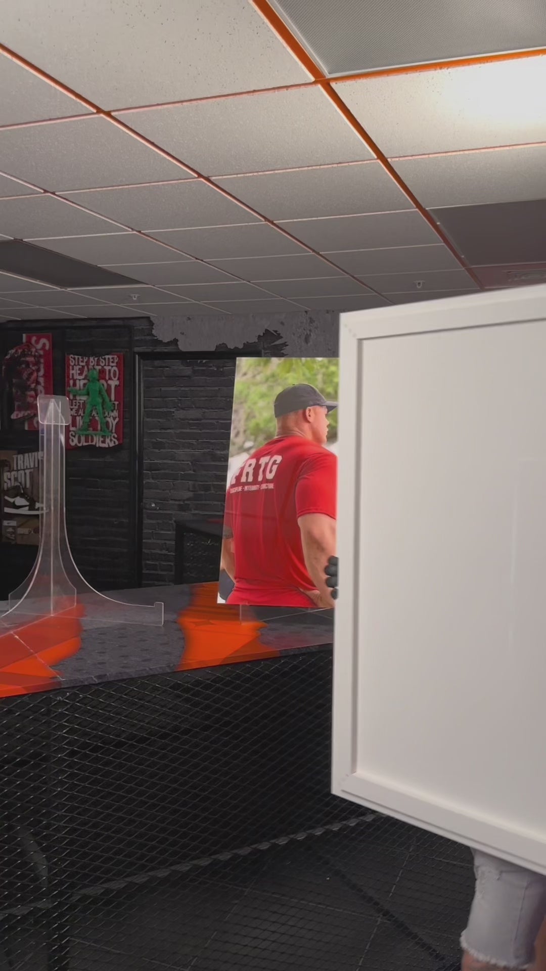 Custom Acrylic Art & Signs: Miami, FL | SVN Designs